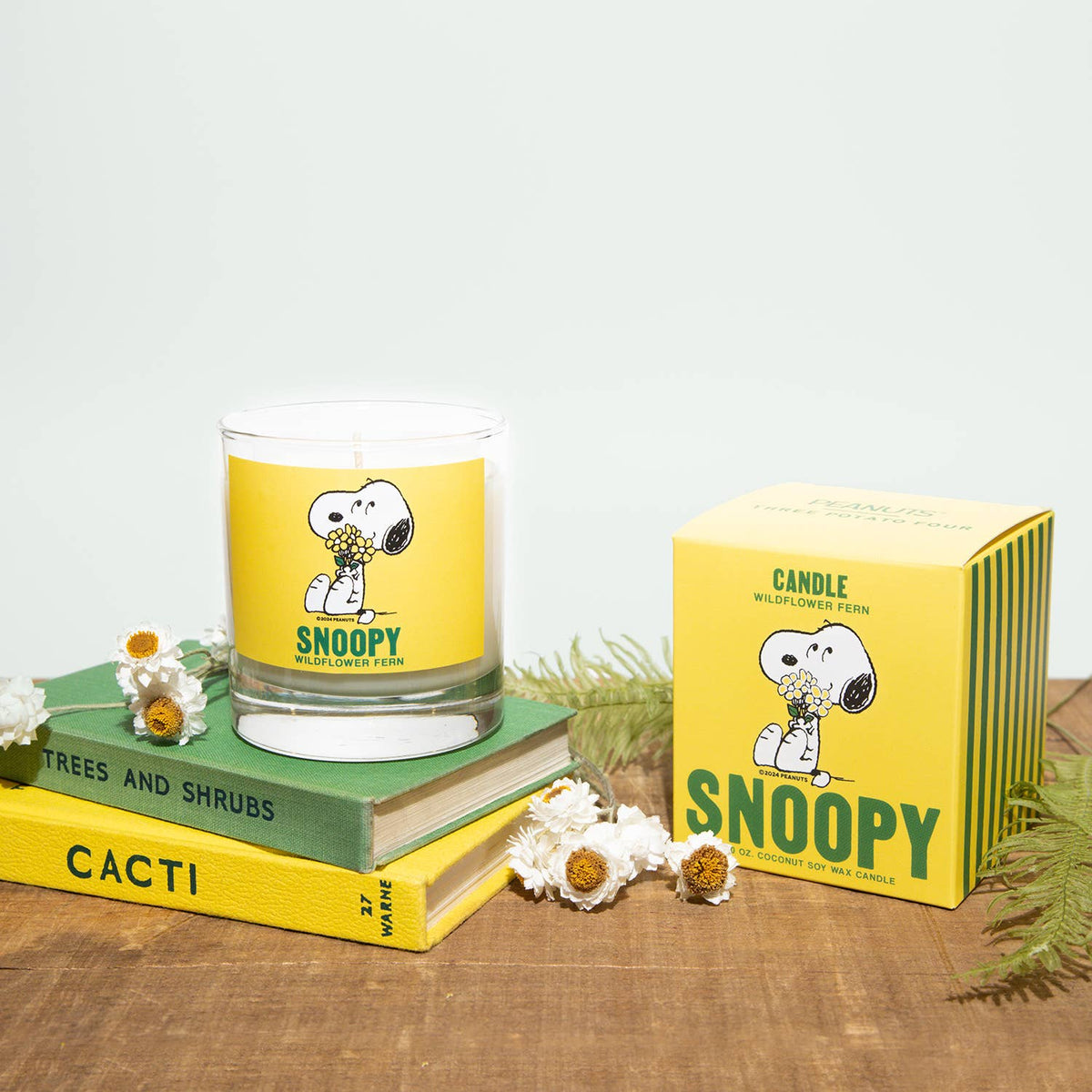 Peanuts® Candle - Snoopy Bouquet | Hartford Prints